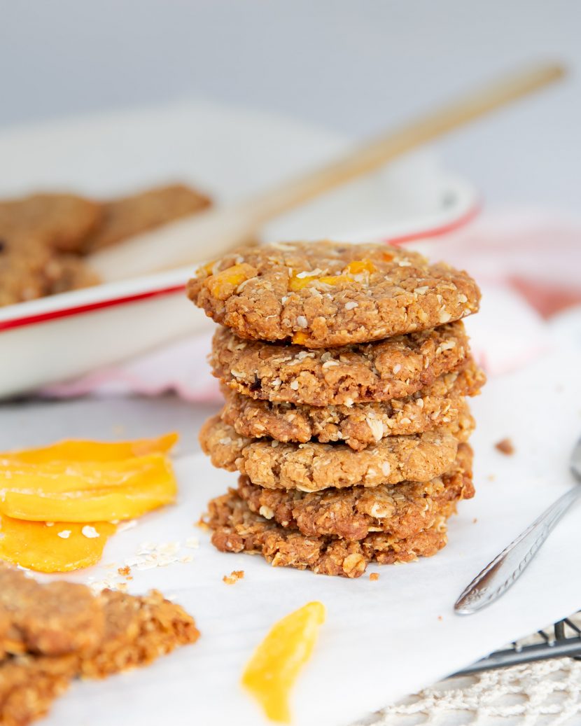 Anzac Biscuits: Australian Oat Cookies - Pop Up Girl